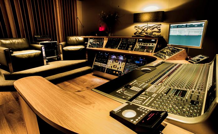 AWS 948 δelta | Solid State Logic